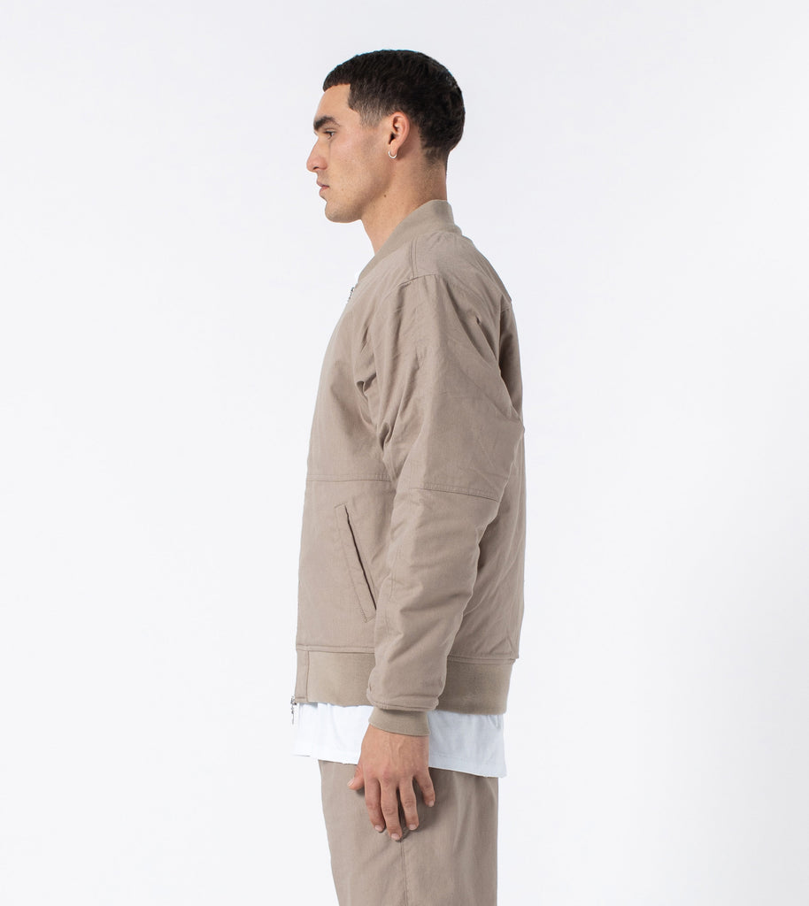 Primal Bomber Jacket Sandstone – ZANEROBE
