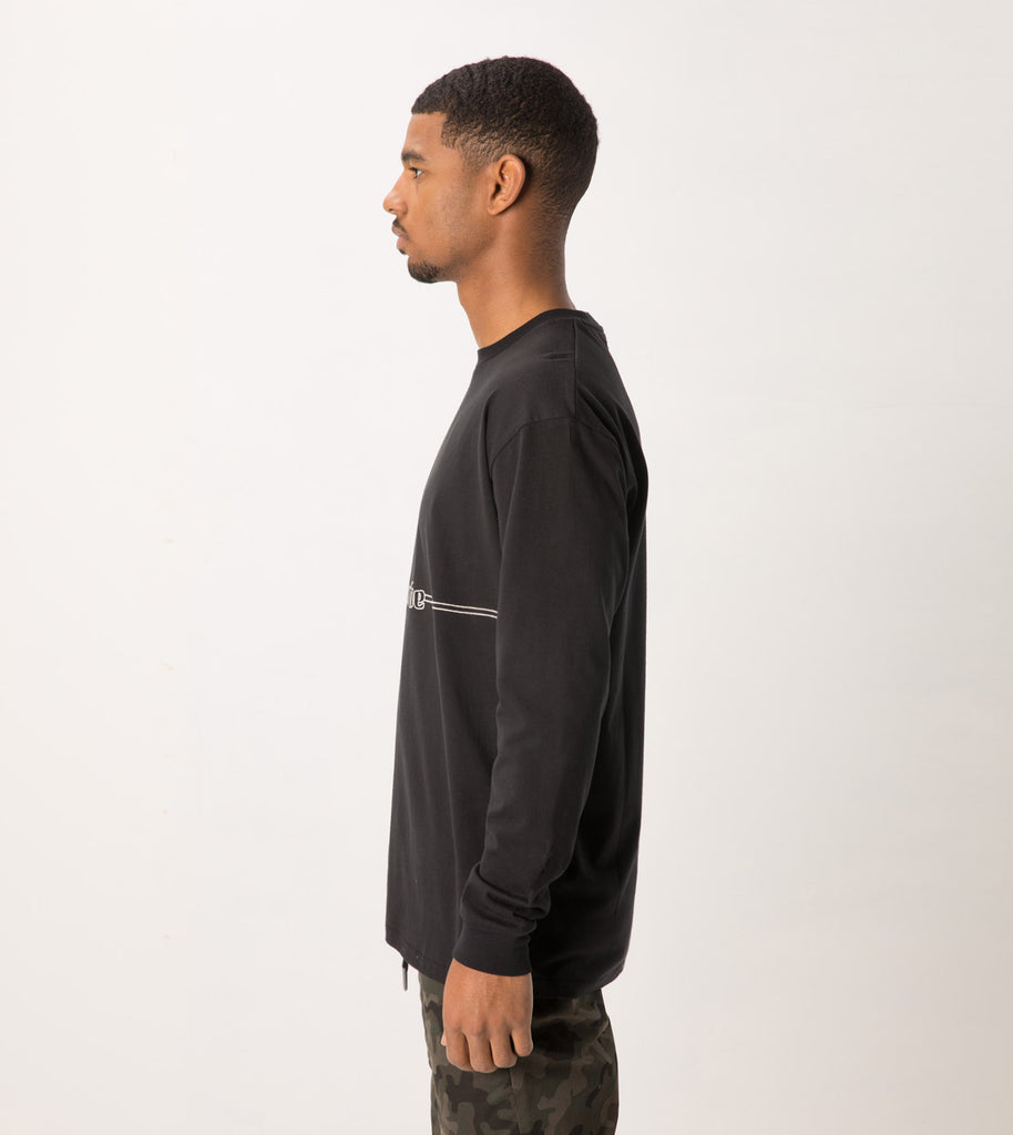 Sponsor Box LS Tee Black – ZANEROBE